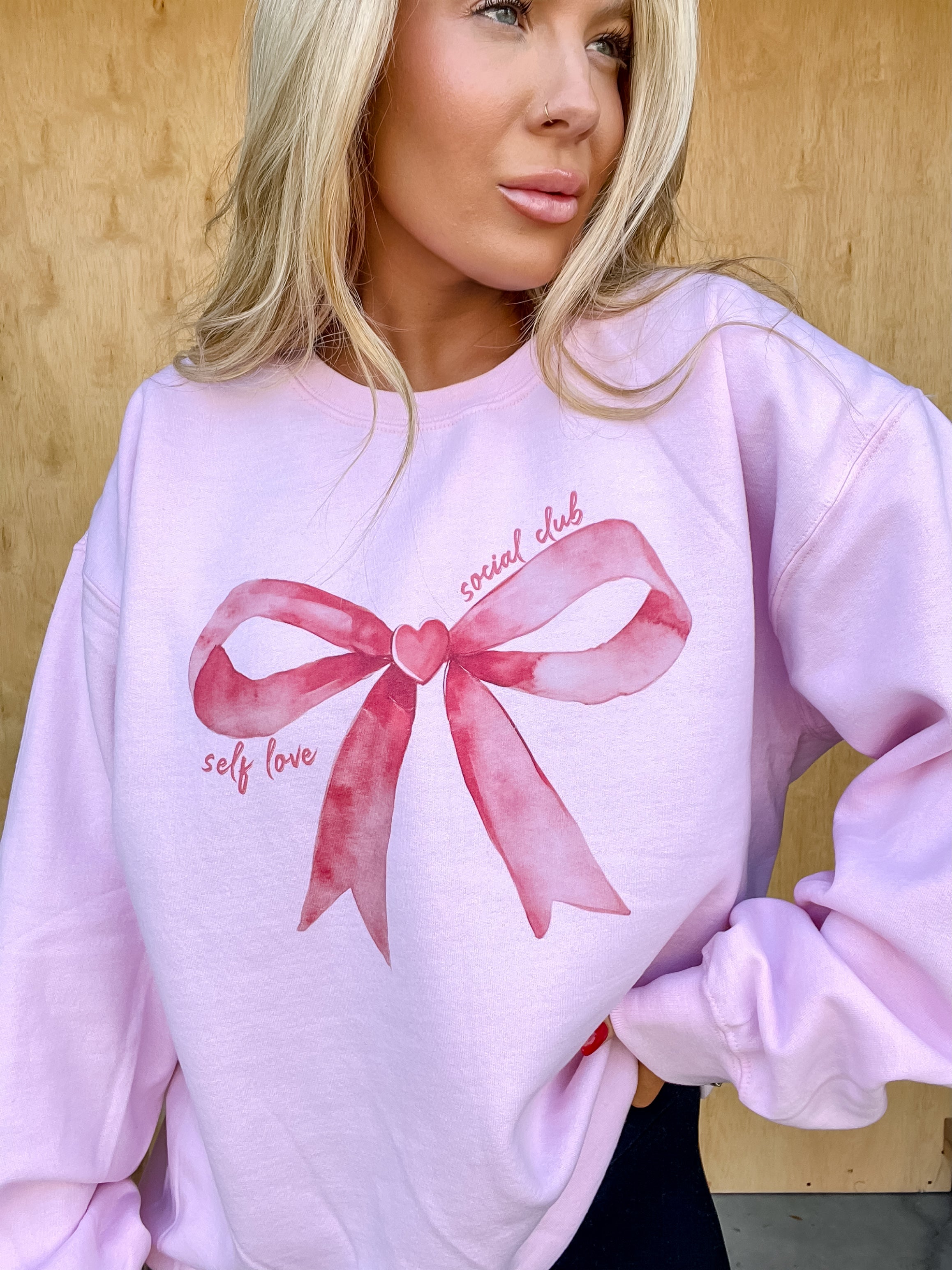 Self Love Social Bow Club Graphic Top – Mademli Boutique
